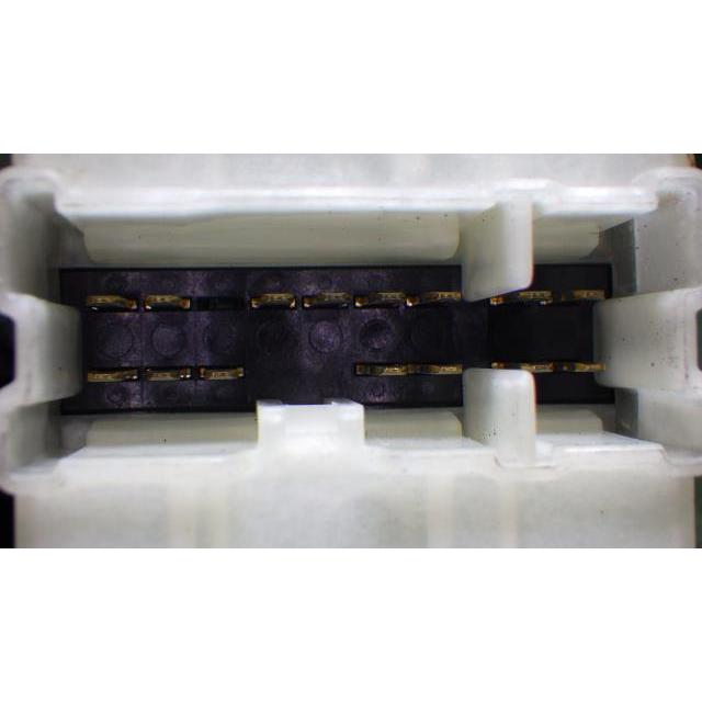 フーガ CBA-PY50 パワーウインドウスイッチ 25401-EG00D 中古 : 株式会社ヒノデリユースセンター - 通販 - Yahoo!ショッピング