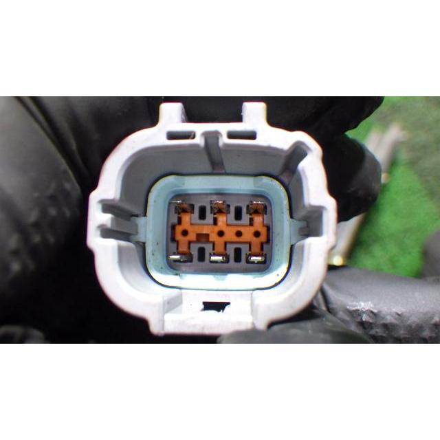 キューブ TA-AZ10 右フロントドアレギュレーター・モーター 80720-AN020 中古 : 株式会社ヒノデリユースセンター - 通販 - Yahoo!ショッピング