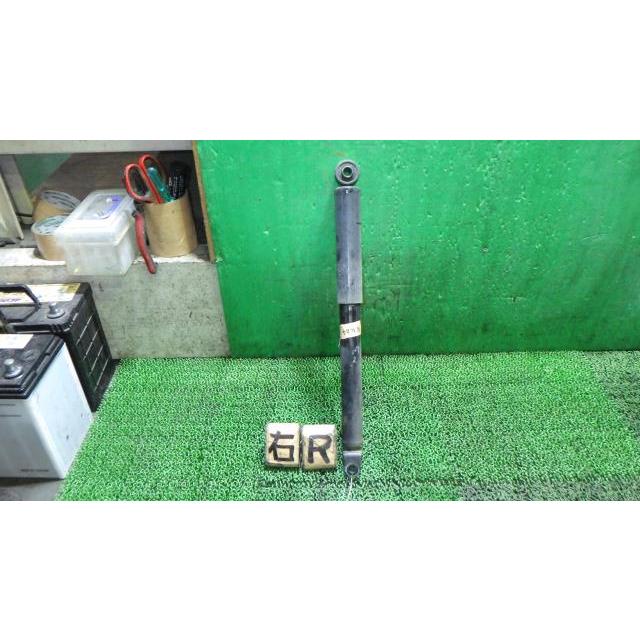 サンバー V-KS4 右リアショックアブソーバー 20360TA001 中古 : 株式会社ヒノデリユースセンター - 通販 - Yahoo!ショッピング