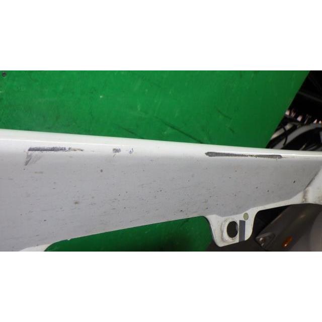 パレット DBA-MK21S 右サイドステップ Z7T 77230-82K00 中古 : 株式会社ヒノデリユースセンター - 通販 - Yahoo!ショッピング