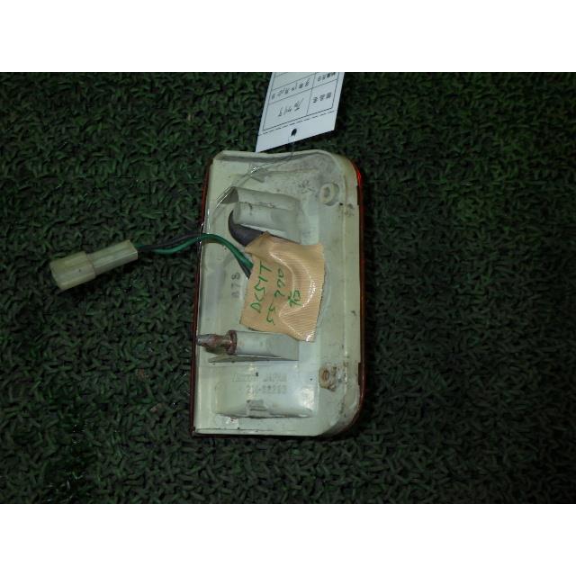 キャリイ キャリィ V-DC51T 右クリアランスランプ コイト 214-32293 : 株式会社ヒノデリユースセンター - 通販 - Yahoo!ショッピング