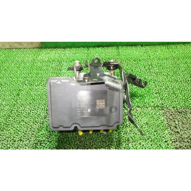 インサイト DAA-ZE2 ABSアクチュエーター 57110-TM8-A53 中古 : 株式会社ヒノデリユースセンター - 通販 - Yahoo!ショッピング