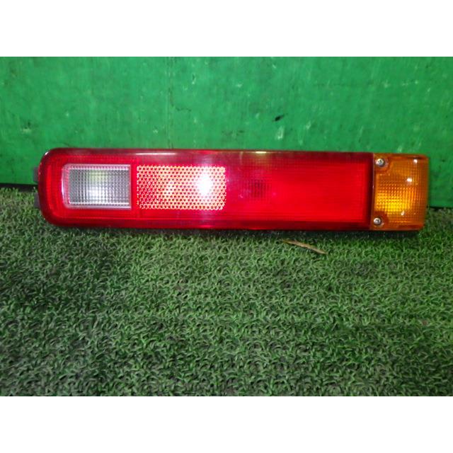 アクティ UE-HH5 右テールランプ NH578 スタンレー 043-8377中古 : 株式会社ヒノデリユースセンター - 通販 - Yahoo!ショッピング