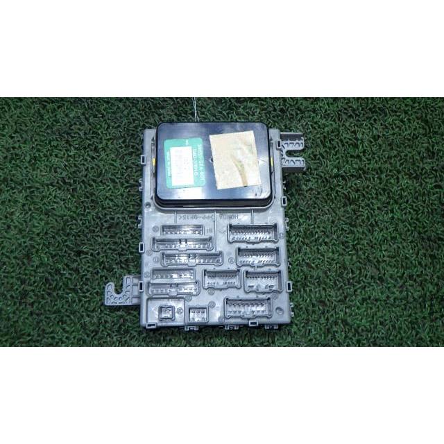 ライフ CBA-JB5 ヒューズボックス 38650-SFA-901 中古 : 株式会社ヒノデリユースセンター - 通販 - Yahoo!ショッピング