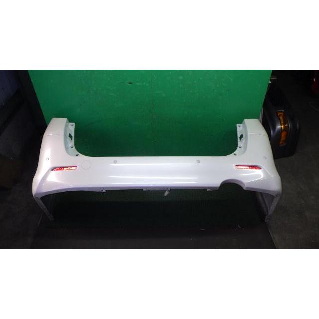 アルファード DBA-ANH20W リアバンパー 070 中古 : 株式会社ヒノデリユースセンター - 通販 - Yahoo!ショッピング