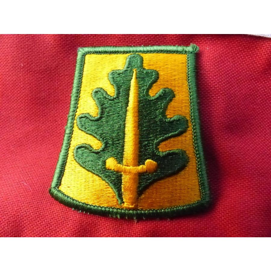 米軍実物 ARMY 第800憲兵旅団 800th Military Police Brigade No109-2 : ホバートブロス - 通販 ...