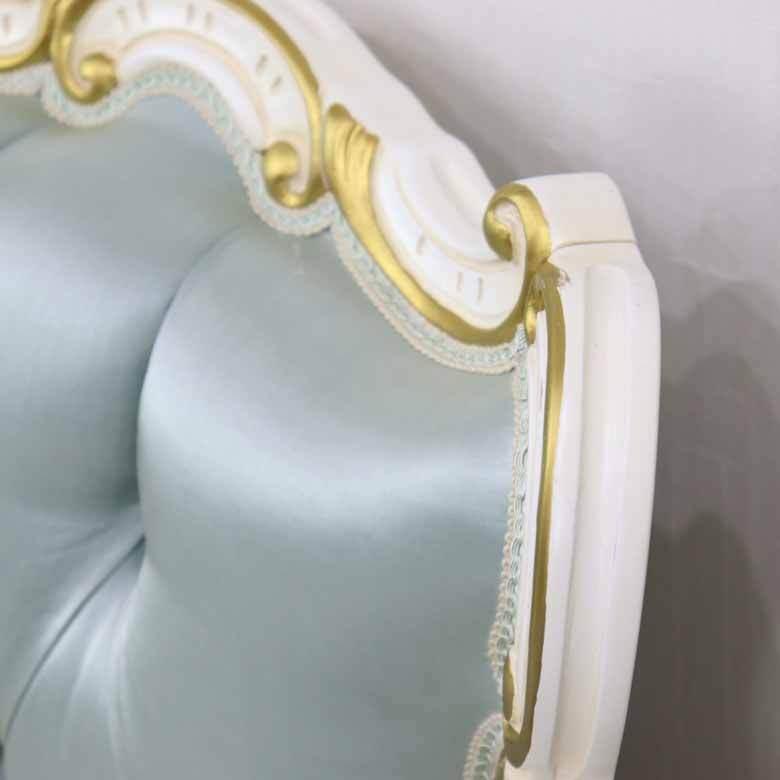 イタリア 2Pソファ ターコイズブルー 二人掛け ソファ 白家具 猫 イタリア 2Pソファ ターコイズブルー 二人掛け ソファ 白家具 猫
