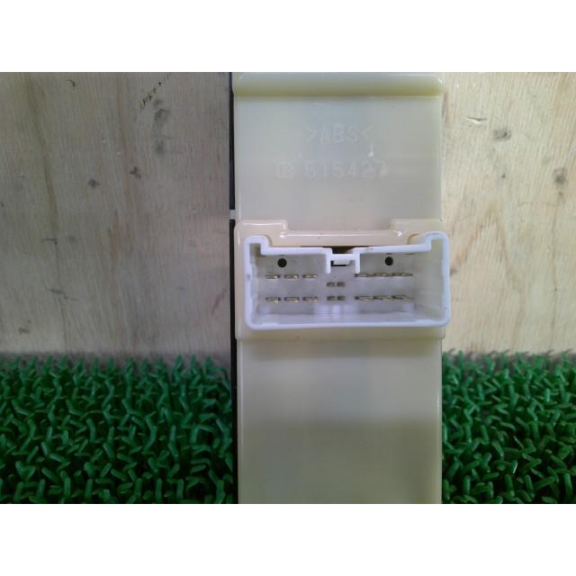 ステラ DBA-LA100F パワーウインドウスイッチ B67 84820-B2390 : ほりおパーツヤフー店 - 通販 - Yahoo!ショッピング