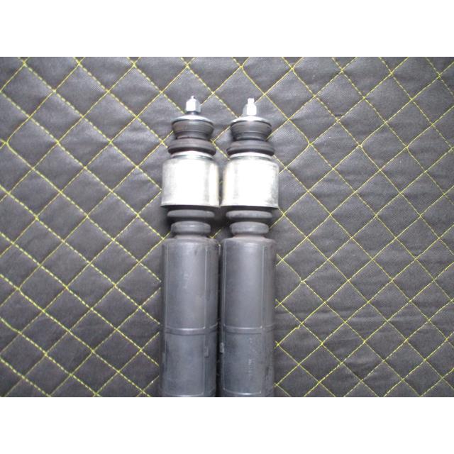 キューブ DBA-Z12 右Rショックアブソーバー L50 E6210-1FY0A E6210-1FA0B : ほりおパーツヤフー店 - 通販 - Yahoo!ショッピング