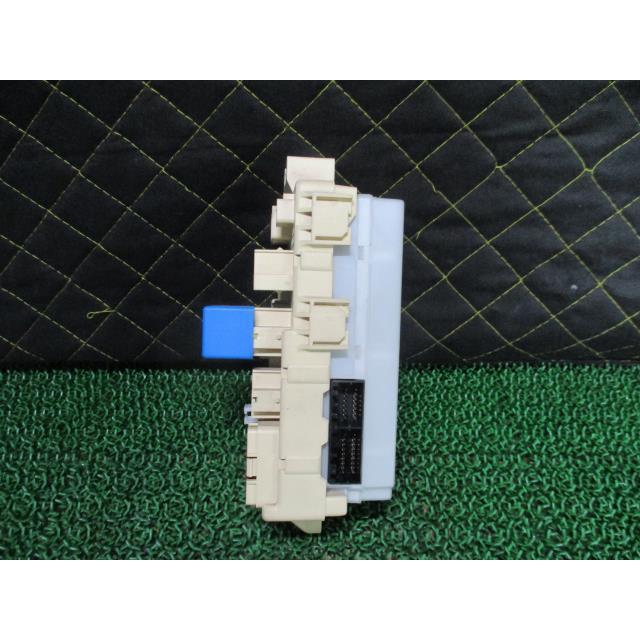 ミニキャブ GBD-U61V ヒューズボックス P35A MR551754 : ほりおパーツヤフー店 - 通販 - Yahoo!ショッピング