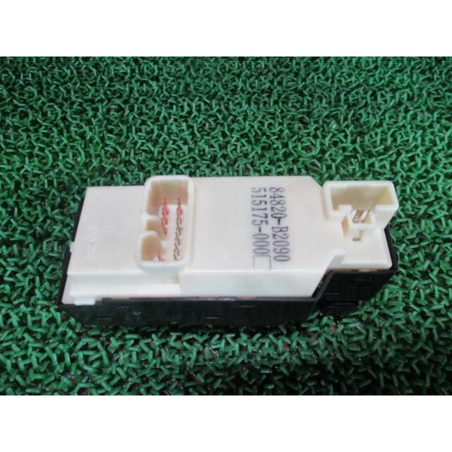 ミラ（ダイハツ） ミラジーノ DBA-L650S パワーウインドウスイッチ W16 515175-000 84820-B2090 : ほりお ...