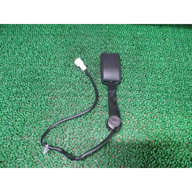 ノート DBA-E12 ドライバーシートベルト QAB 86842-3VA0B : ほりおパーツヤフー店 - 通販 - Yahoo!ショッピング