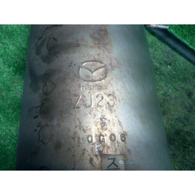 デミオ DBA-DE3FS Rマフラー 13C 38P ZJ23-40-100 600604 : リサイクルパーツHOWA - 通販 ...