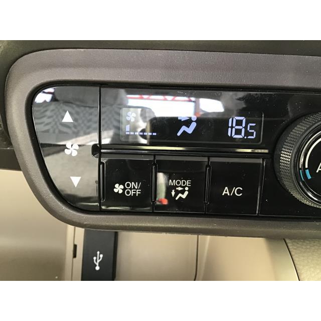 N−BOX DBA-JF3 A/Cスイッチパネル NH830M 79601-TTA-941ZA :221221000360900:リサイクルパーツHOWA - 通販 - Yahoo!ショッピング