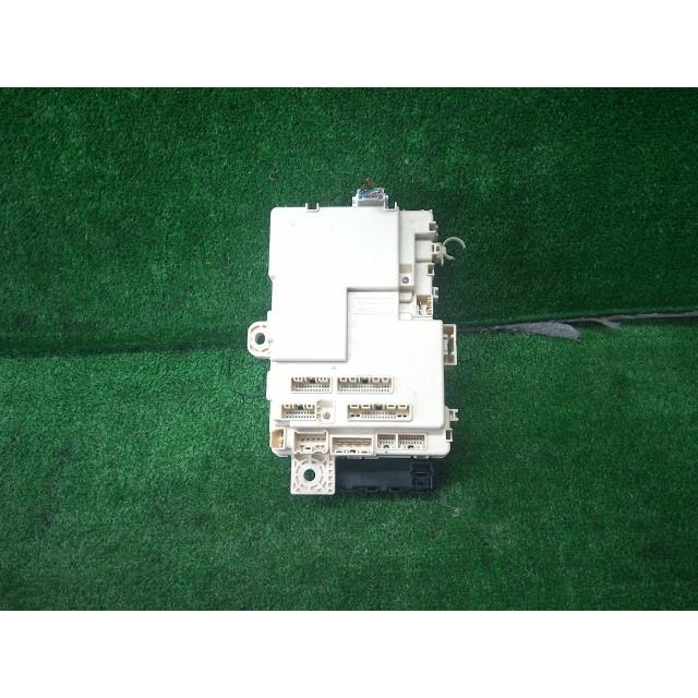 N-BOX N−BOX DBA-JF1 ヒューズボックス G SSパッケージ NH624P : リサイクルパーツHOWA - 通販 - Yahoo!ショッピング