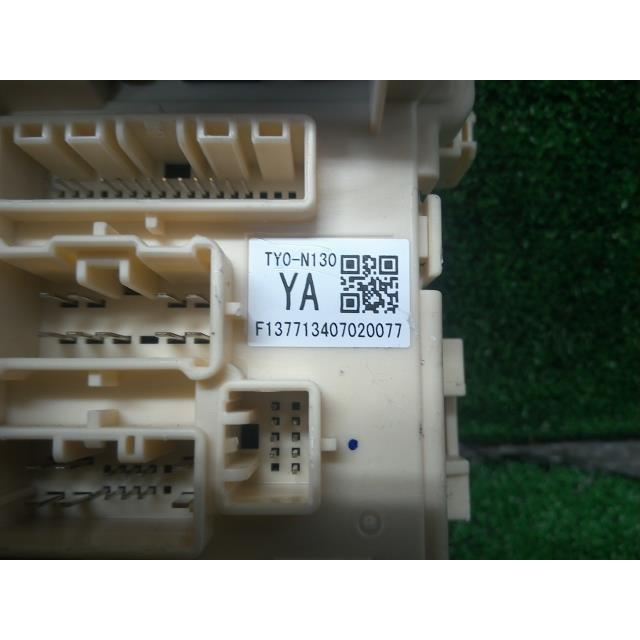 N-BOX N−BOX DBA-JF1 ヒューズボックス G SSパッケージ NH624P : リサイクルパーツHOWA - 通販 - Yahoo!ショッピング