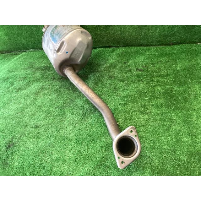 フィット DBA-GK3 Rマフラー 13G L ホンダセンシング NH880M 18307-T5A-003 : リサイクルパーツHOWA - 通販 - Yahoo!ショッピング