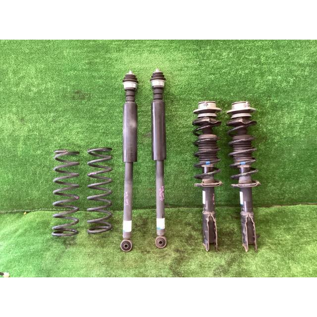 ムーヴ DBA-LA100S ストラット・アブソーバーセット(1台分) L T27 : リサイクルパーツHOWA - 通販 - Yahoo!ショッピング