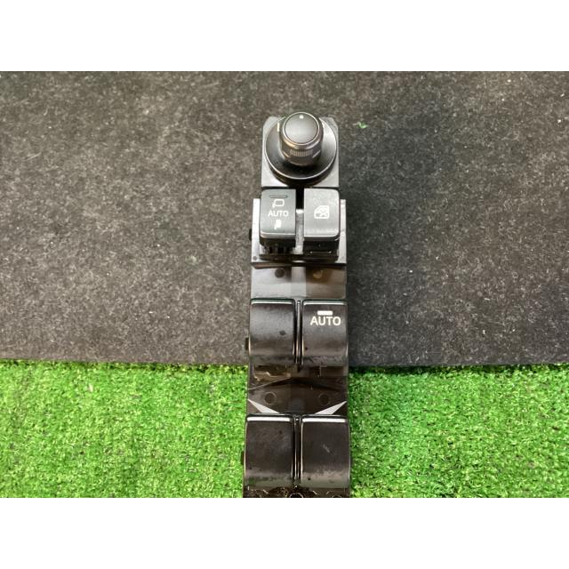 デミオ DBA-DJ3FS パワーウインドウスイッチ 13Sテーラードブラウン 46G D23P-66-350A : 241105000161900 : リサイクルパーツHOWA - 通販 ...