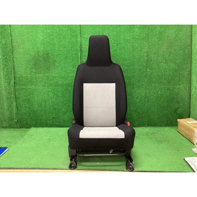 ミライース 5BA-LA350S ドライバーシート X SA3 B83 : 241229000170500 : リサイクルパーツHOWA - 通販 - Yahoo!ショッピング