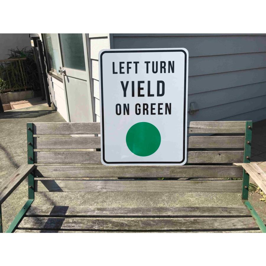 送料無料 LEFT TURN YIELD ON GREEN インテリア モダン アメリカン雑貨 看板 トラフィックサイン プレート 正規品 ...
