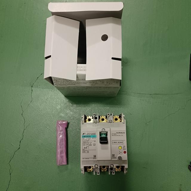 EW50AAG-3P050B 4B 3P 50A 30mA 富士電機 漏電ブレーカー 新品在庫あり : 石井表記ECショップ - 通販 ...