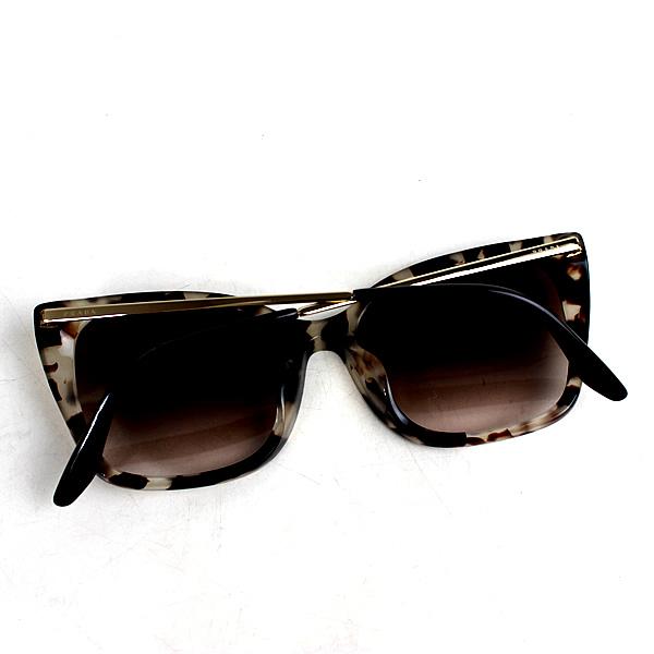 PRADA プラダ サングラス PRADA グレー×ブラン 新品同様 美品 r515 : イーアップ店 - 通販 - Yahoo!ショッピング