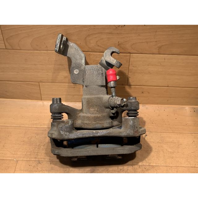 アテンザ DBA-GGEP 右Rキャリパー GJZA-26-98ZB : IAC-PARTS - 通販 - Yahoo!ショッピング