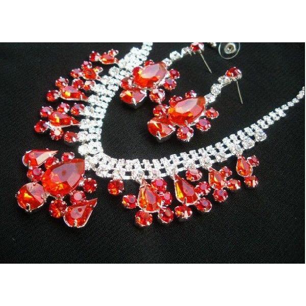 ネックレス ピアス セット 結婚式 パーティ（大振りストーン） : bhytr5 : アイアンドラブ - 通販 - Yahoo!ショッピング