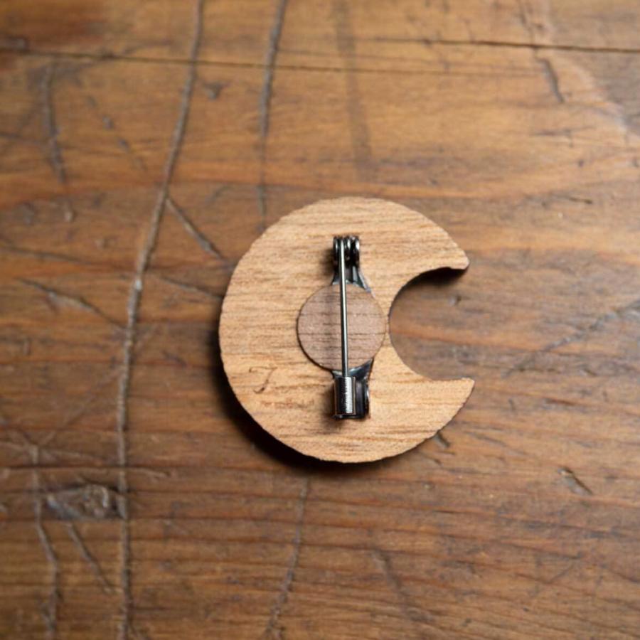 郵パケット 木製 ブローチ 雪の月 ムーン 三日月 日本製 コサージュ シンプル おしゃれ Cotch Brooch 木tch コッチ : いちごジュエリー - 通販 - Yahoo!ショッピング