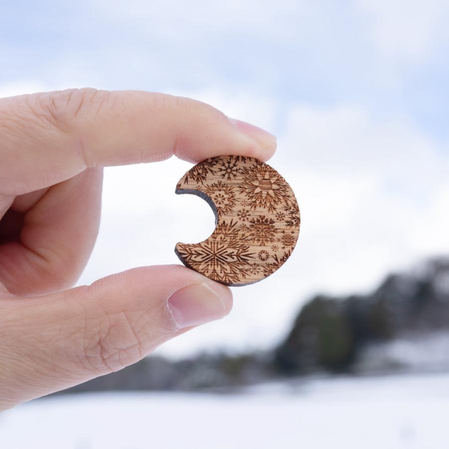 郵パケット 木製 ブローチ 雪の月 ムーン 三日月 日本製 コサージュ シンプル おしゃれ Cotch Brooch 木tch コッチ : いちごジュエリー - 通販 - Yahoo!ショッピング