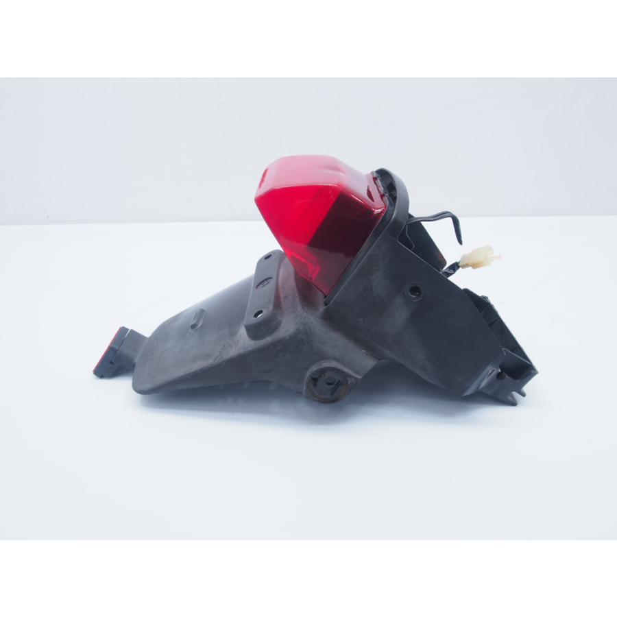 割れ無! VTR250 MC33 純正リアフェンダー マッドガード 刻印KFK 後ろフェンダー テールランプ 交換にどうぞ! : 壱濱部品ショッピング店 - 通販 - Yahoo!ショッピング