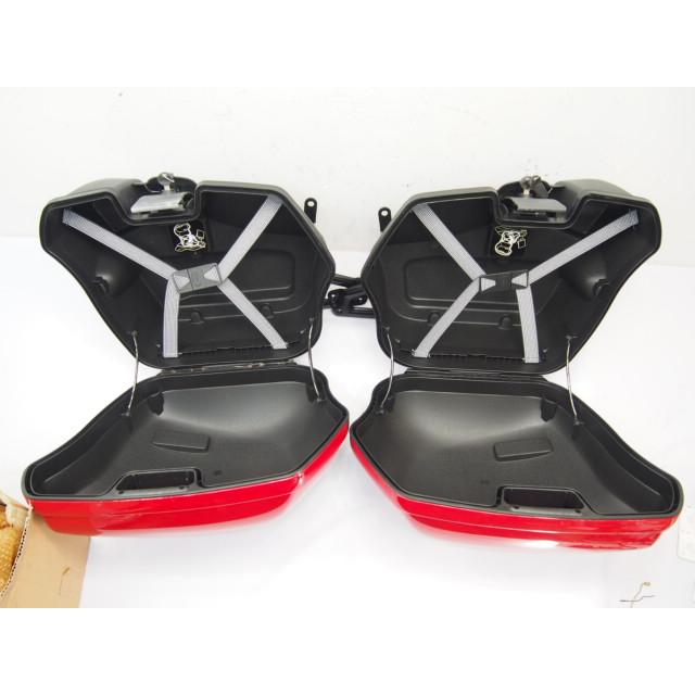 未使用 ドゥカティDUCATI ST3s純正パニアケース左右パニアボックス サイドボックス : 壱濱部品ショッピング店 - 通販 - Yahoo!ショッピング