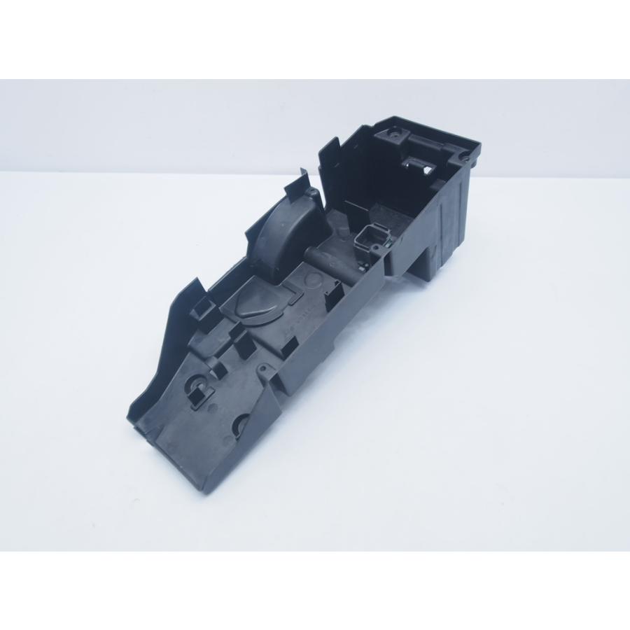 欠損無し! PS250 MF09 04年- 純正インナーリアフェンダー バッテリーケース 刻印KTB : 壱濱部品ショッピング店 - 通販 - Yahoo!ショッピング