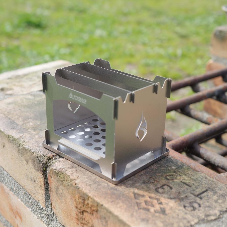 PTYGRACE チタン ポケットストーブ ミニマムコア ケース付 組立式 ソロ コンパクト キャンプ 軽量 BBQ 調理 暖炉 日本製 燕三条 : 新潟いいものマルシェ - 通販 ...