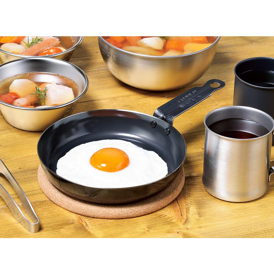 鉄製 ミニフライパン 16cm レシピ付き PTYGRACE : 新潟いいものマルシェ - 通販 - Yahoo!ショッピング