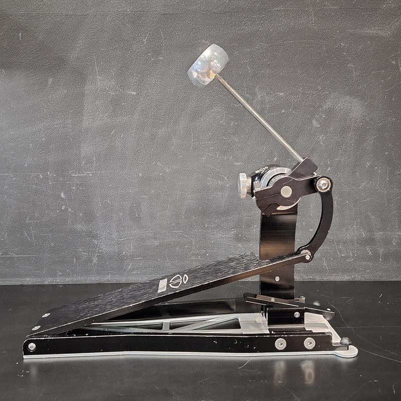 Trick drums USED 中古 Dominator Single Pedal : イケベ楽器店 - 通販 - Yahoo!ショッピング