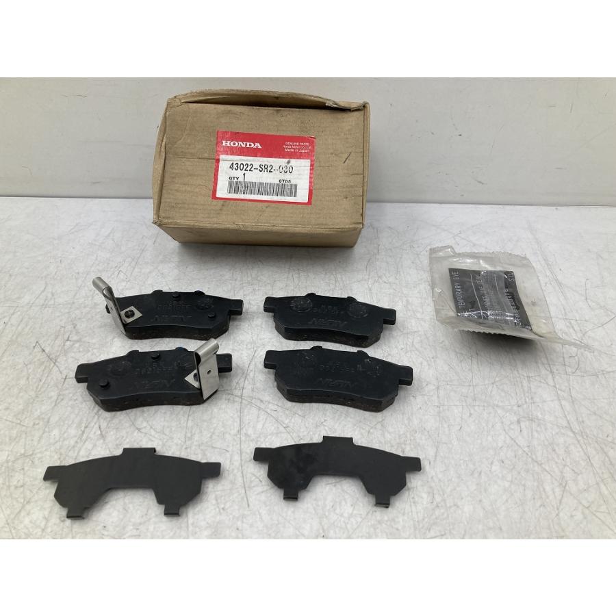 未使用 Honda ホンダ 純正 リア ブレーキ パッド 左右セット 43022-SR2-030 GD1 フィット 等 (K1698 ...