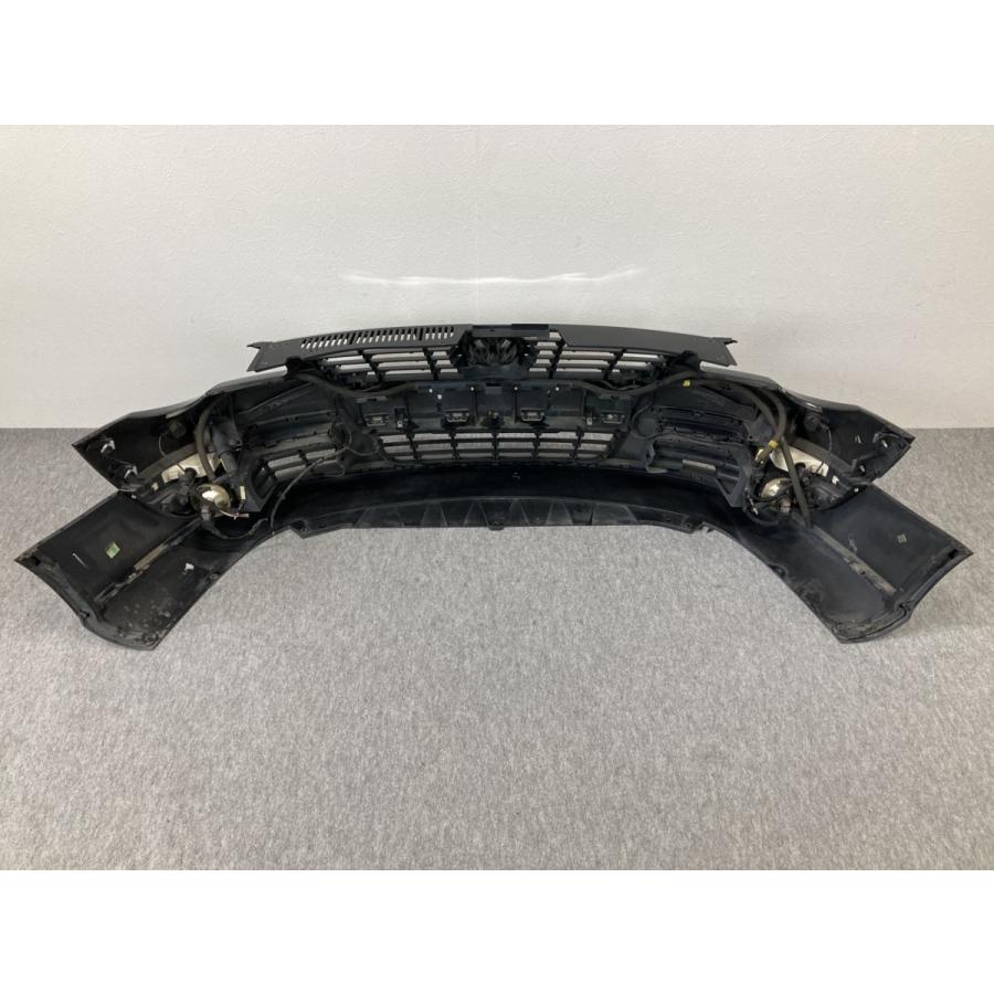 3C系 VW パサート 純正 フロントバンパー グリル フォグ付き 黒 ブラック 3C0805903 3C0807221 (S4003 ...