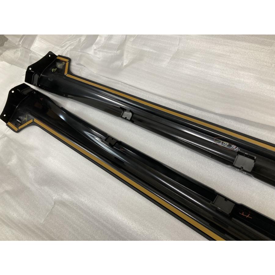 未使用 MXPK10 アクア モデリスタ サイドスカート 左右セット 209 ブラックマイカ 黒 MSD44-52001-C0 サイドステップ ...