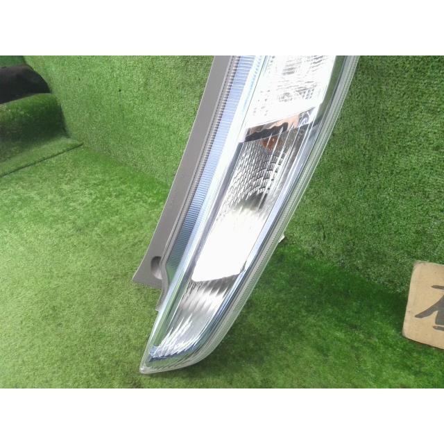 リーフ ZAA-AZE0 右テールランプ X EM57 RBJ ICHIKOH D115 26550-3NK1A : ING.net - 通販 - Yahoo!ショッピング