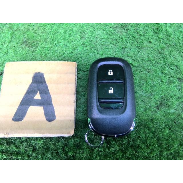 ヴェゼル 6AA-RV5 キーレスリモコン E:HEV X NH731P スマートキー 72147-3M0-J01 : ING.net - 通販 - Yahoo!ショッピング