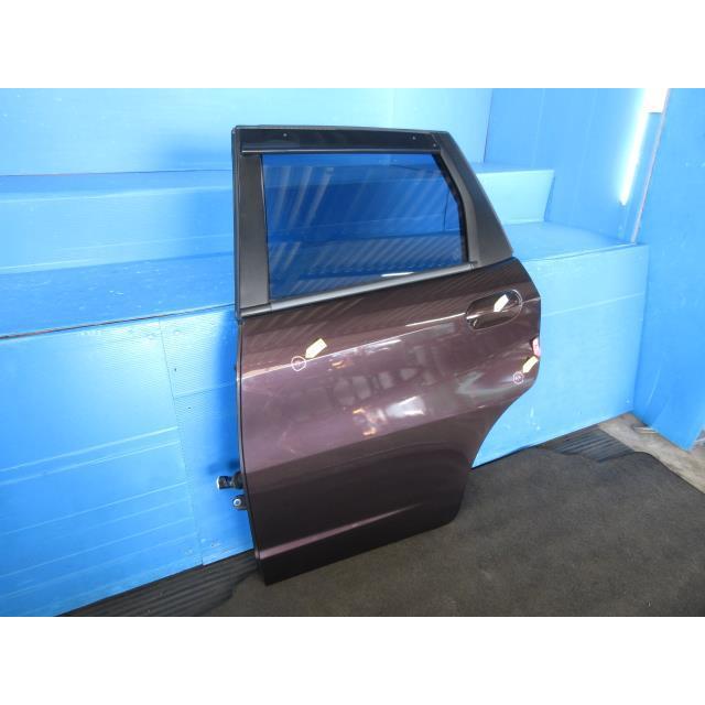 フィットシャトル DAA-GP2 左 リア ドア YR586P M2L3 67550-TF2-J00ZZ 195323 : IRパーツ ヤフーショッピング店 - 通販 - Yahoo!ショッピング