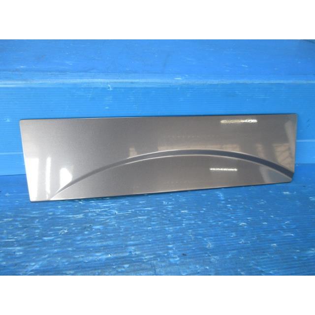 N-BOX 280351 2 N−BOX DBA-JF1 右スライドレールカバー NH737M 72540-TY0-003 : IRパーツ ...