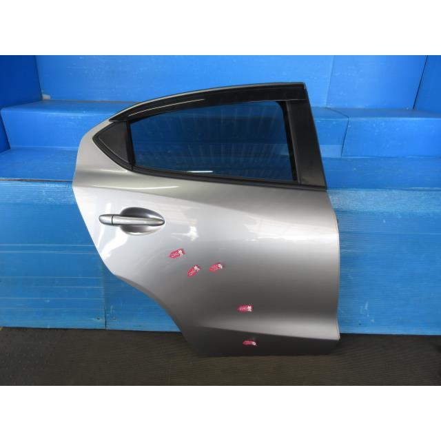 デミオ 390370 4 LDA-DJ5FS 右 リア ドア 38P M3Q8 D0Y0-72-02XF : IRパーツ ヤフーショッピング店 ...