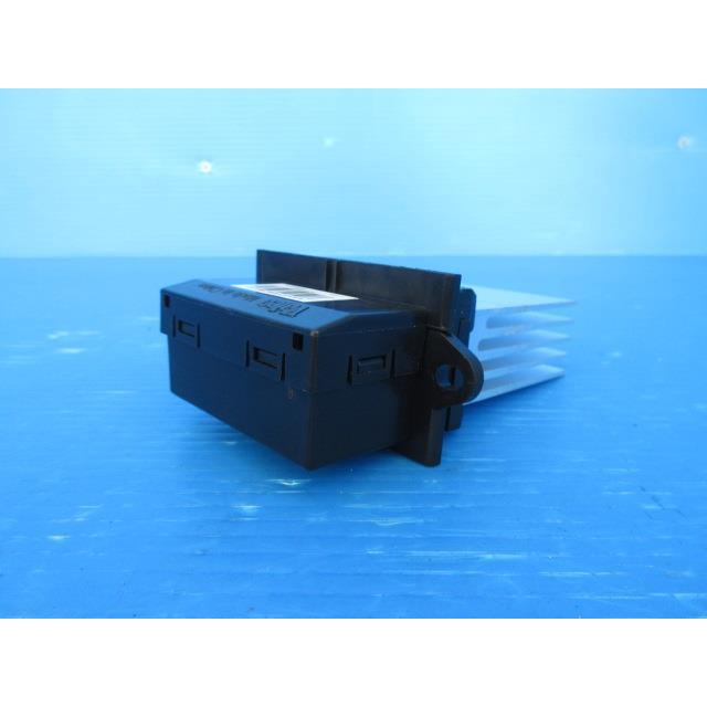 ノート DBA-E11 ヒーターレジスター KH3 27761-ED000 071763 : IRパーツ ヤフーショッピング店 - 通販 ...