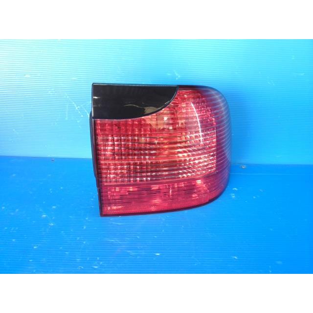 393232 1 ポルシェ カイエン GH-9PA00 右 テールランプ テールライト LC9Z 7L5 945 096A : IRパーツ ...