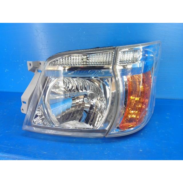 480445 2 キャラバン ADF-VWE25 左 ヘッドランプ ヘッドライト 100-24880 26060-VX50A : IRパーツ ...