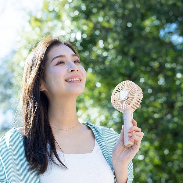 ハンディファン 扇風機 小型 卓上扇風機 卓上首振り 持ち運び おしゃれ スタンド付き 風力調節 コンパクト 卓上 携帯扇風機 ミニ扇風機 かわいい iFan Pivo : ウエノ電器 ...