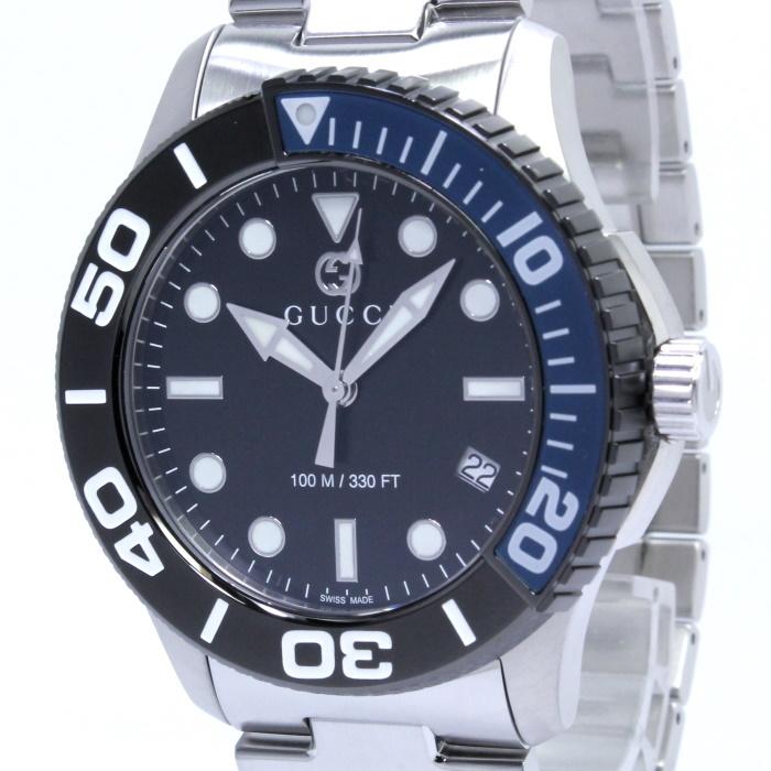 GUCCI 【中古】グッチ ダイバー メンズ腕時計 クォーツ デイト SS ブラック文字盤 126.2 YA126281 : サカイの ...
